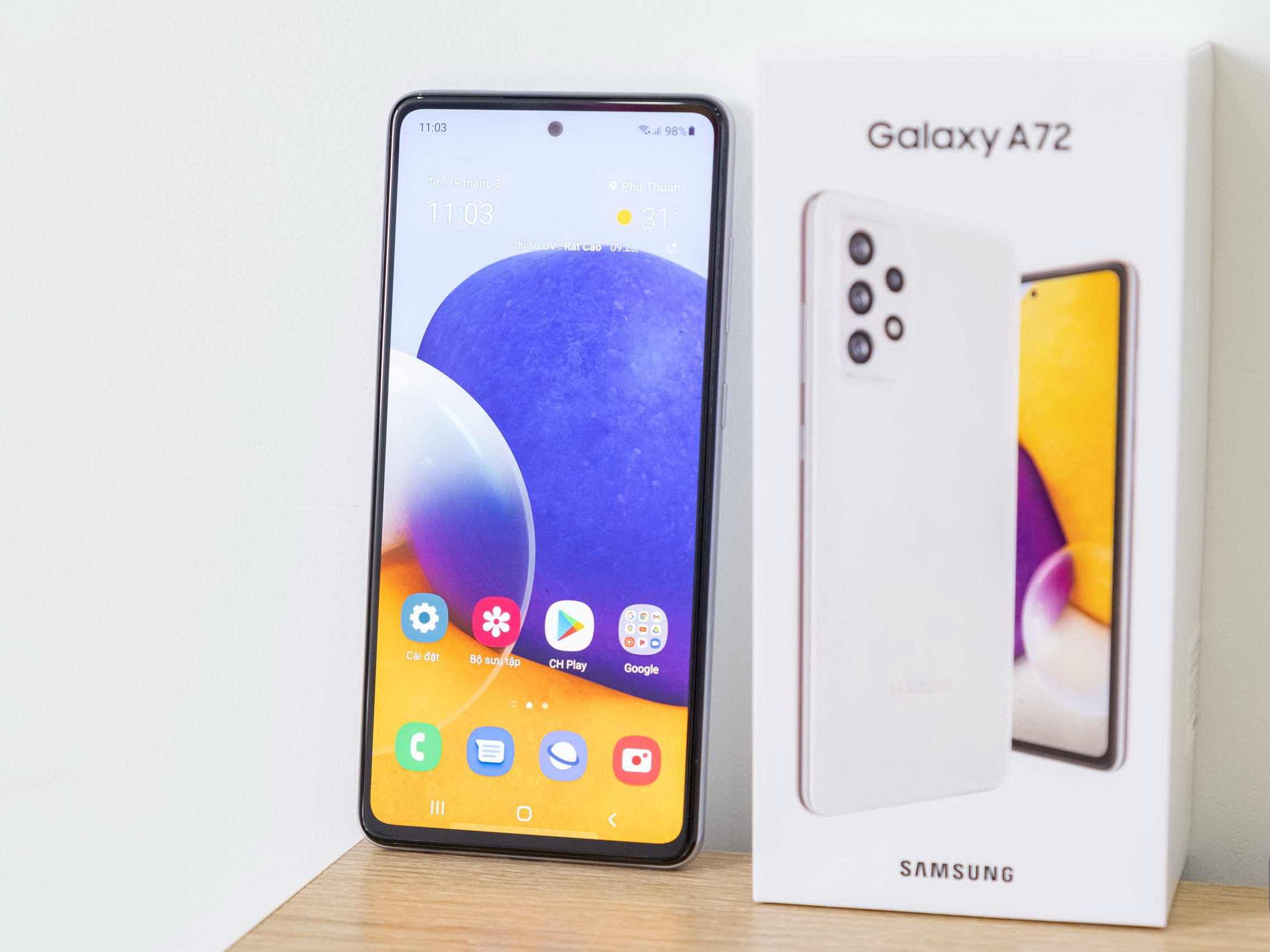 SAMSUNG